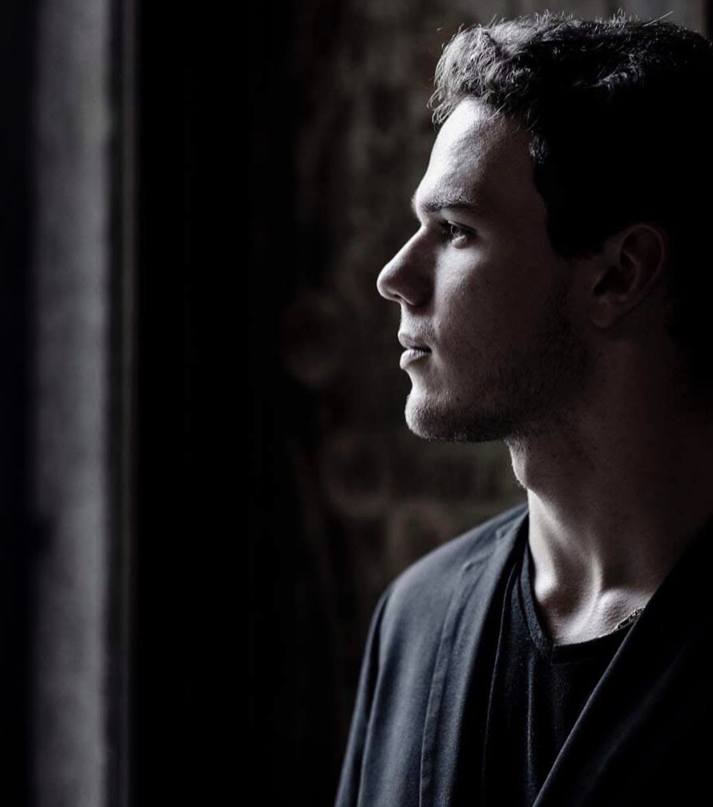 Home [gabrielestrata.com]